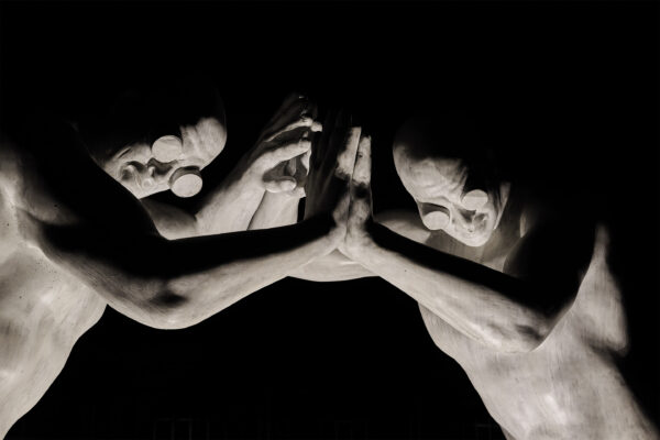 Shaping light, sculpting art: a dialogue at Fabbrica del Vapore | Puk